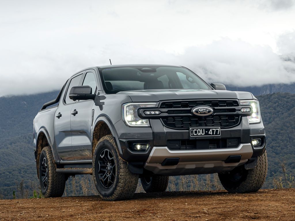 VFACTS: Australia tops 1.24m sales in 2025 | GoAuto