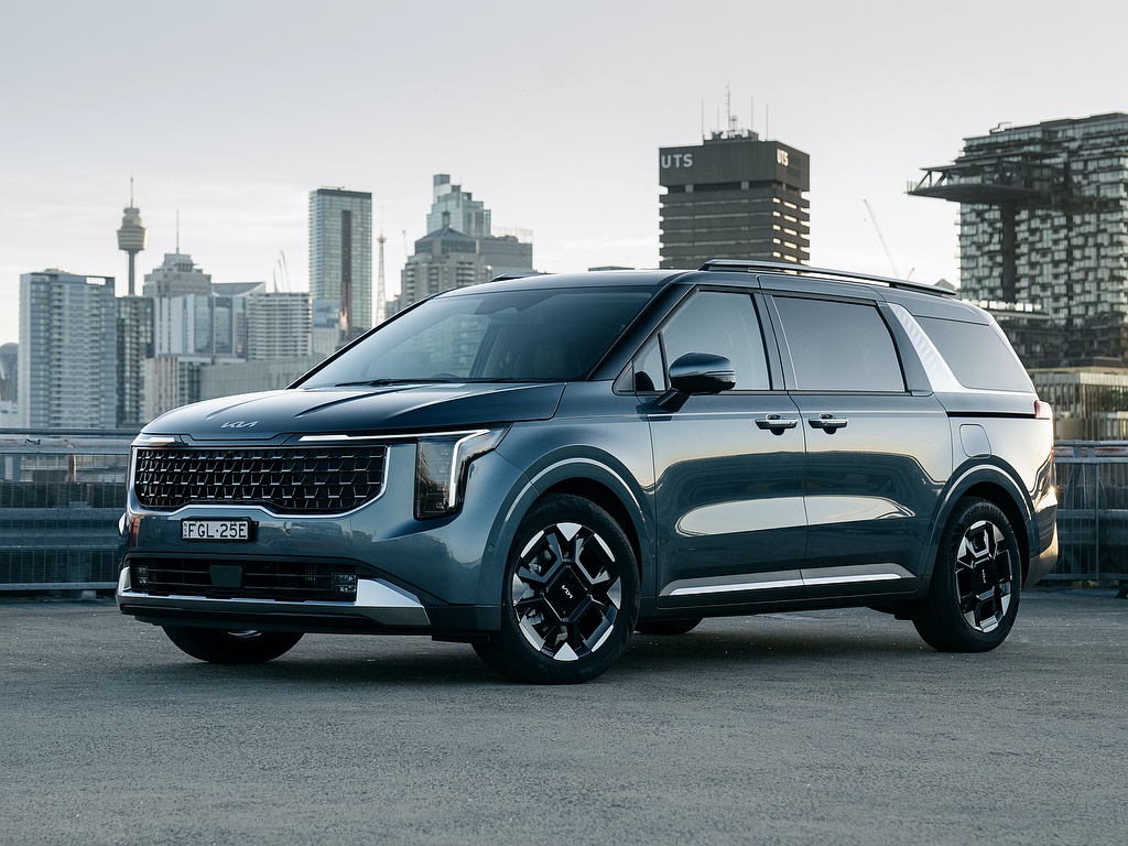 Kia Carnival Reviews | Overview | GoAuto