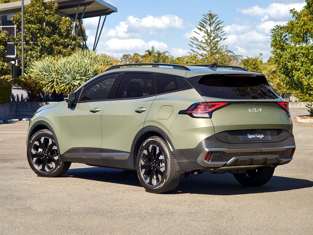Kia confirms RAV4 hybrid fighter | GoAuto
