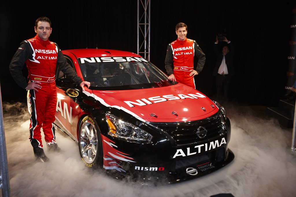 Nissan unveils Altima V8 supercar | GoAuto